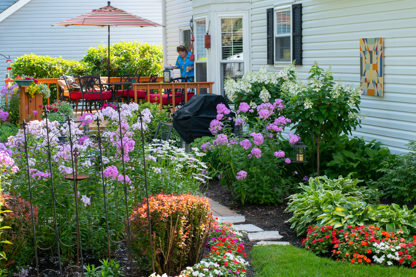 Mom’s Garden Tour and Tips - Holladays at Home